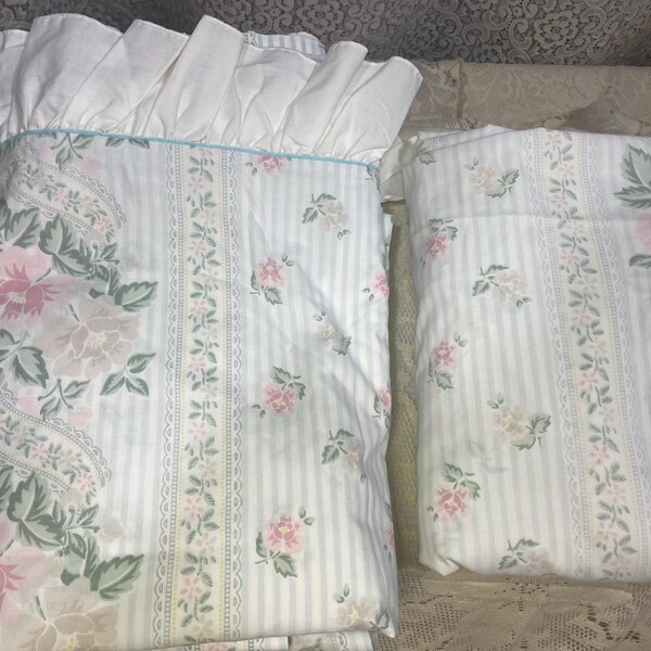 Vintage Floral Sheet - Etsy