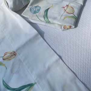 Vintage Queen Floral Tulip Bed Sheet Set, Vintage Queen Sheet Set ...
