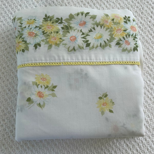 Vintage Floral Sheet - Etsy