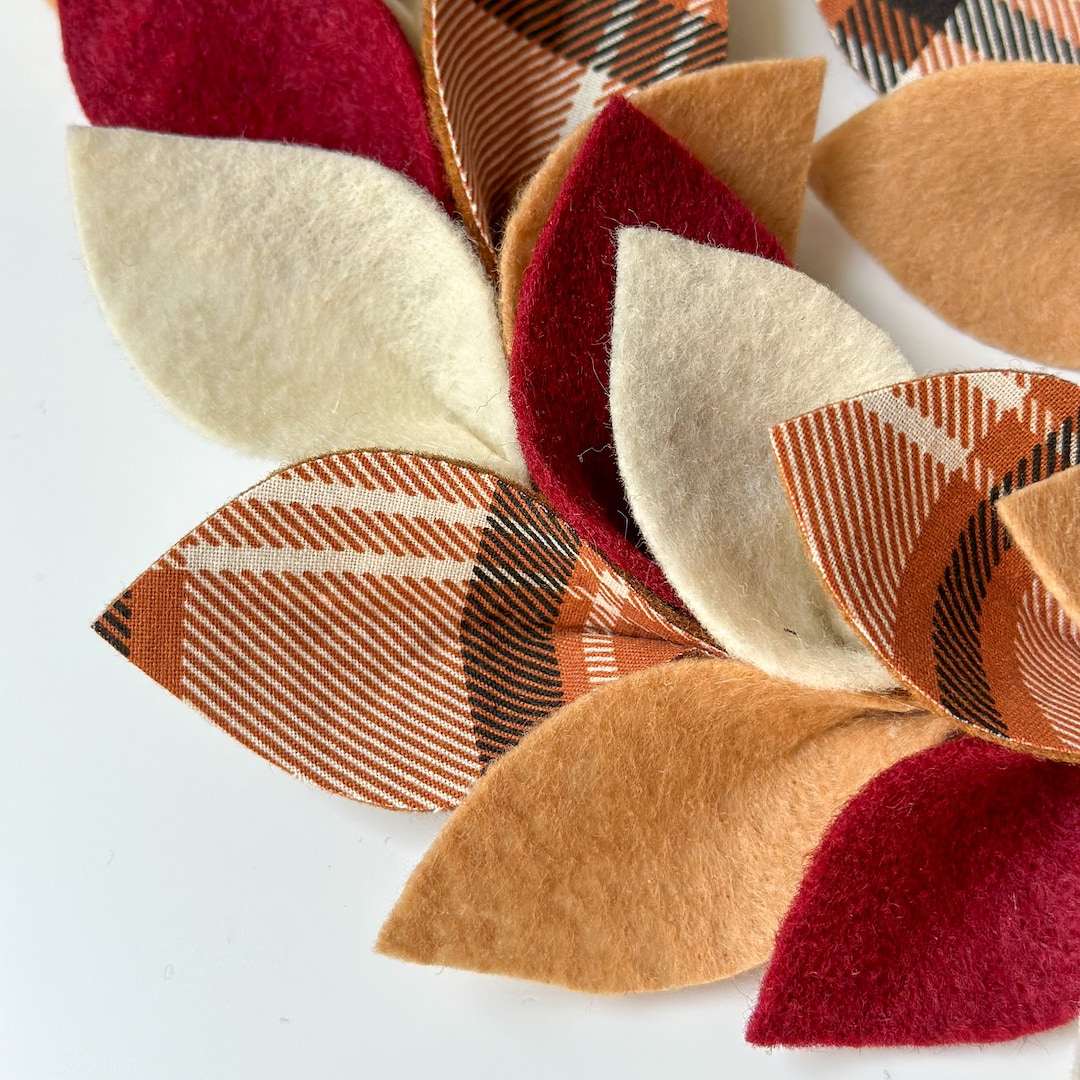 Fall Plaid Felt Leaf Garland/cozy Fall Home Decor/mantle Decor for Fall ...