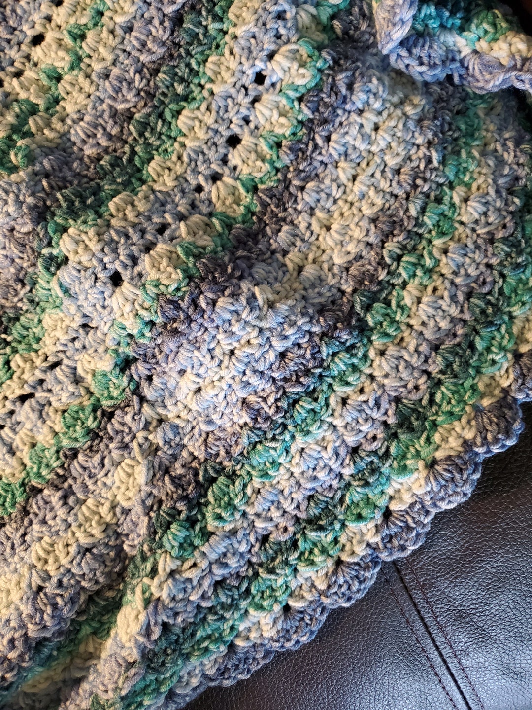 Round Textured Throw Inspired by the Great Lakes and the Wonderful Lake ...