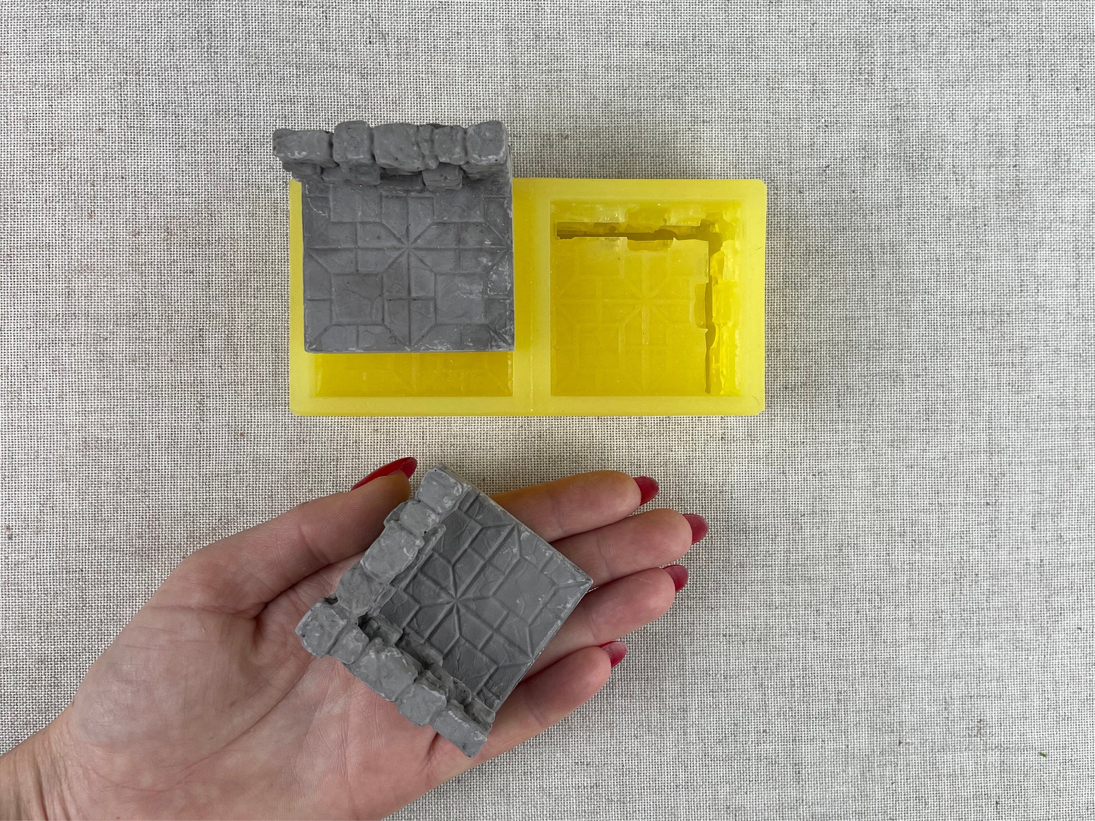 Silicone Dungeon Wall Mold: Dnd Miniature Terrain, Wargame Modular ...