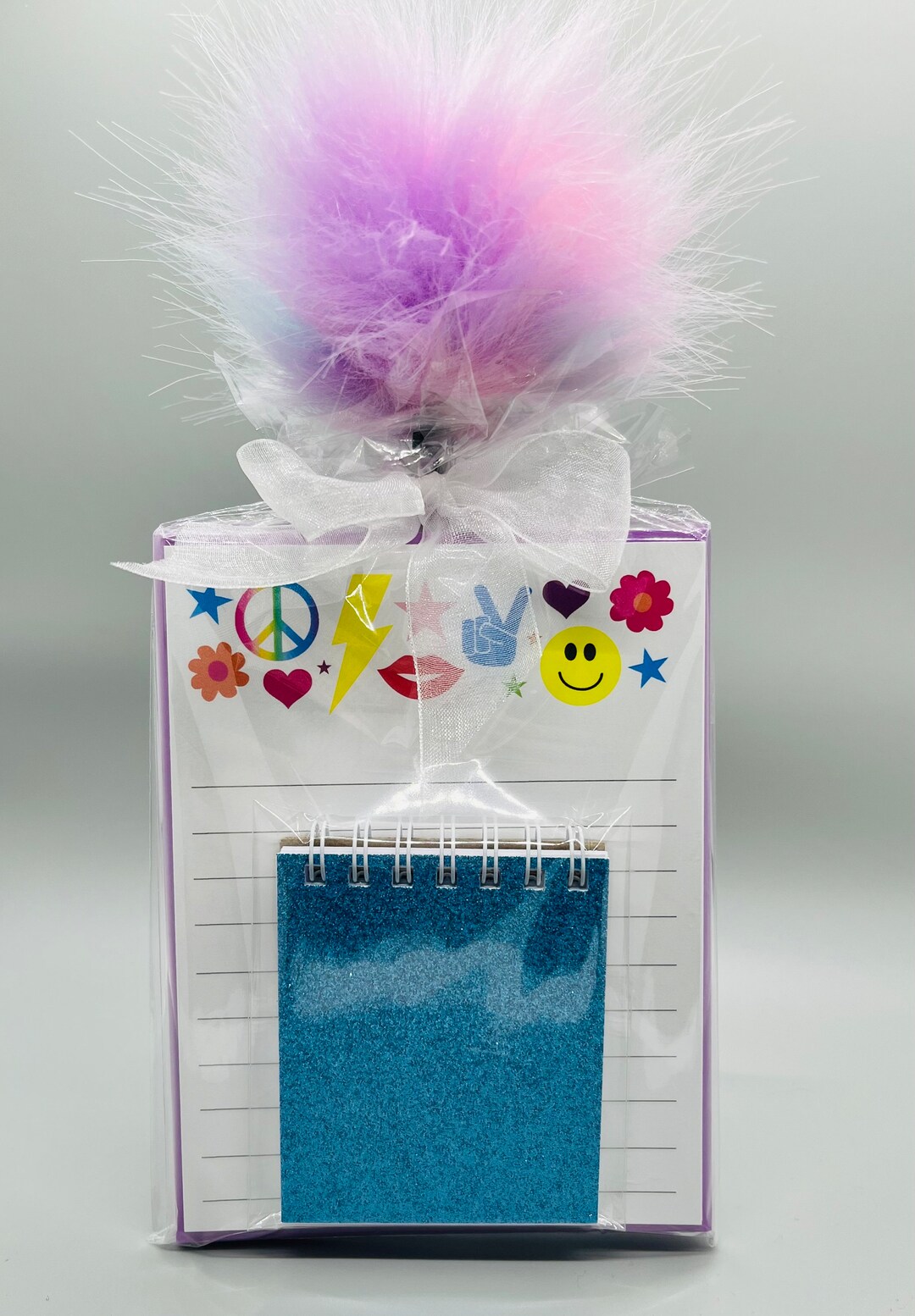 Fuzzy Pen Stationery Gift Set by RLM Design, LLC Flat Note Set, Mini ...