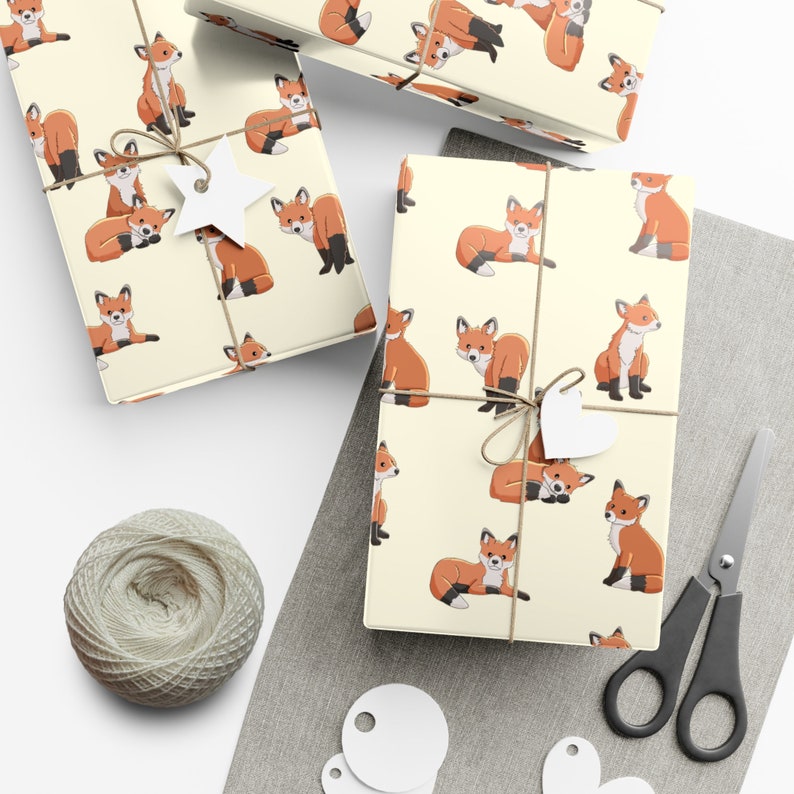 Fox Wrapping Paper, Cute Fox Gift Wrap, Fox Art Wrap Paper 2 Sizes - Etsy