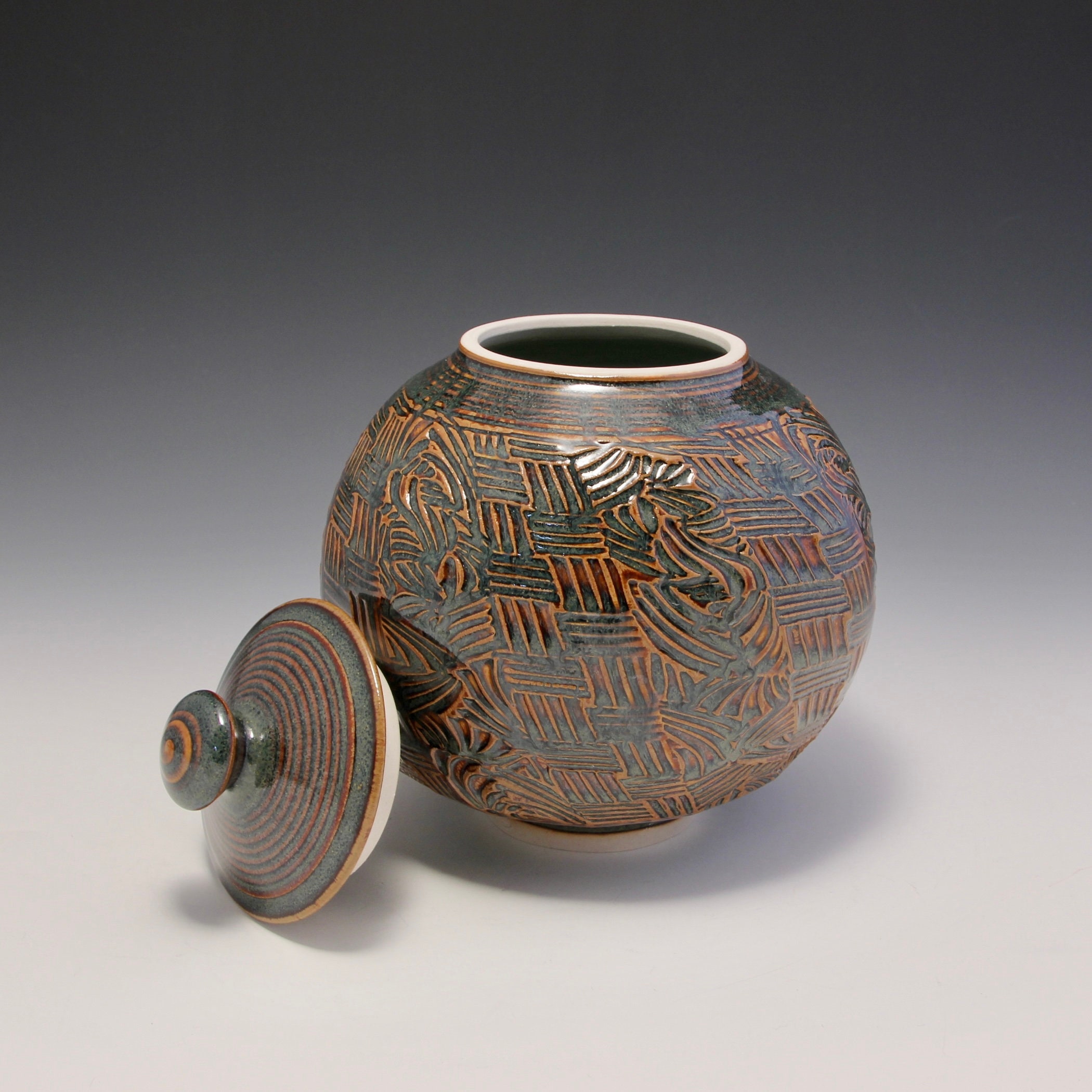 Hsin-Chuen Lin Ceramics & Tools
