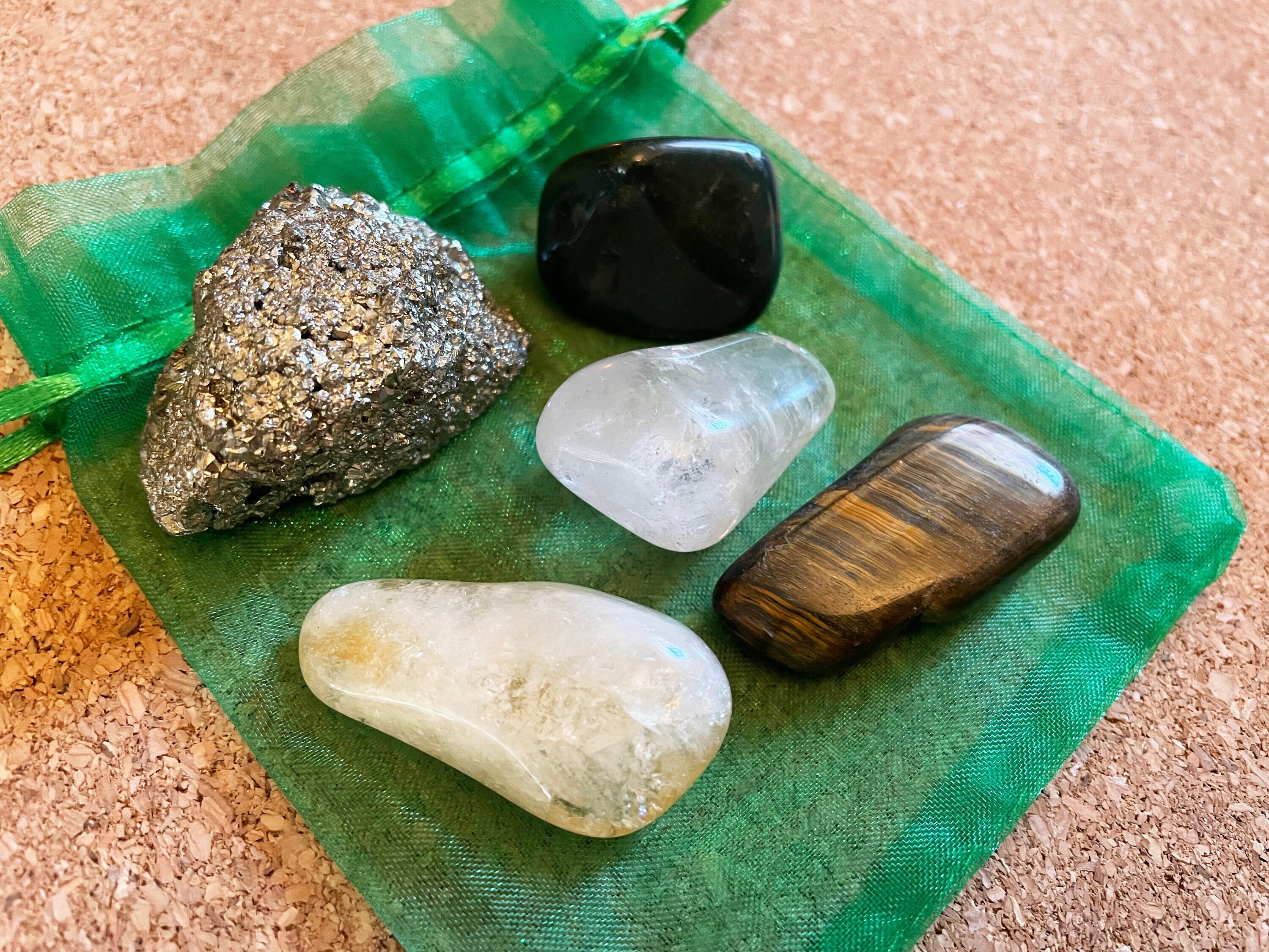 Wealth Crystal Set, Abundance Stones Kit, Prosperity Bag, Money Stones ...
