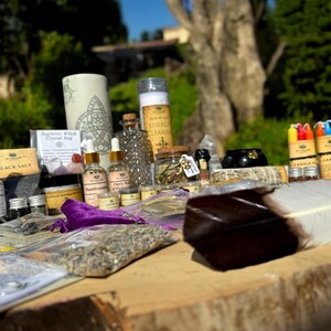 Beginner Witch Kit, Witchcraft Box, Altar Supplies, Basic Witch Box ...