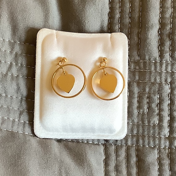 Ariki Paua Shell Heart earrings, Rare New Zealand Pau… - Gem