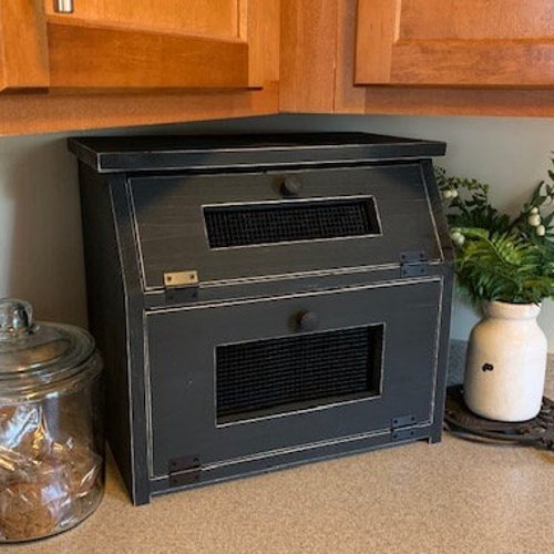 Rustic Countertop Corner Bread Box - Etsy