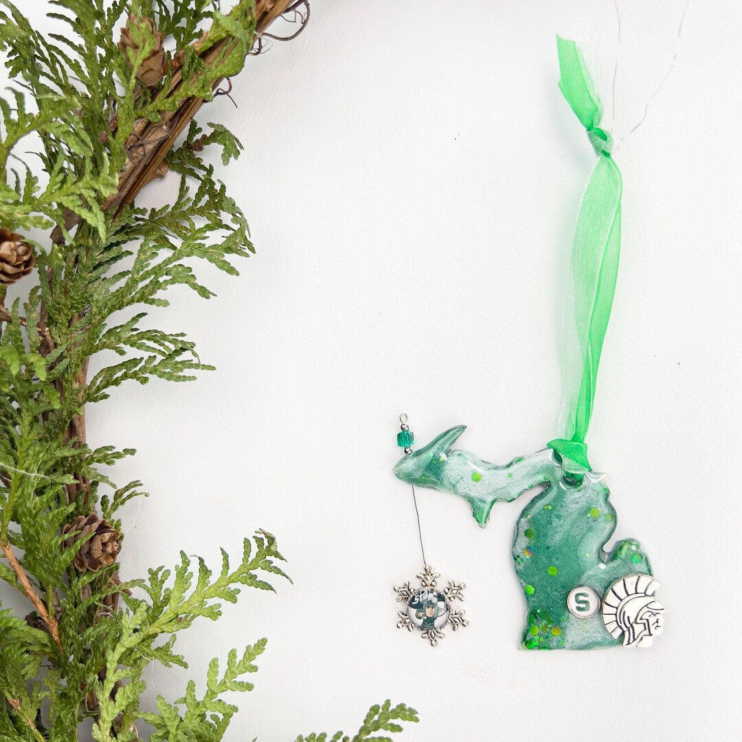 MSU Ornament Sparkles and Sparty Go Under Your Tree Beautiful Silver ...