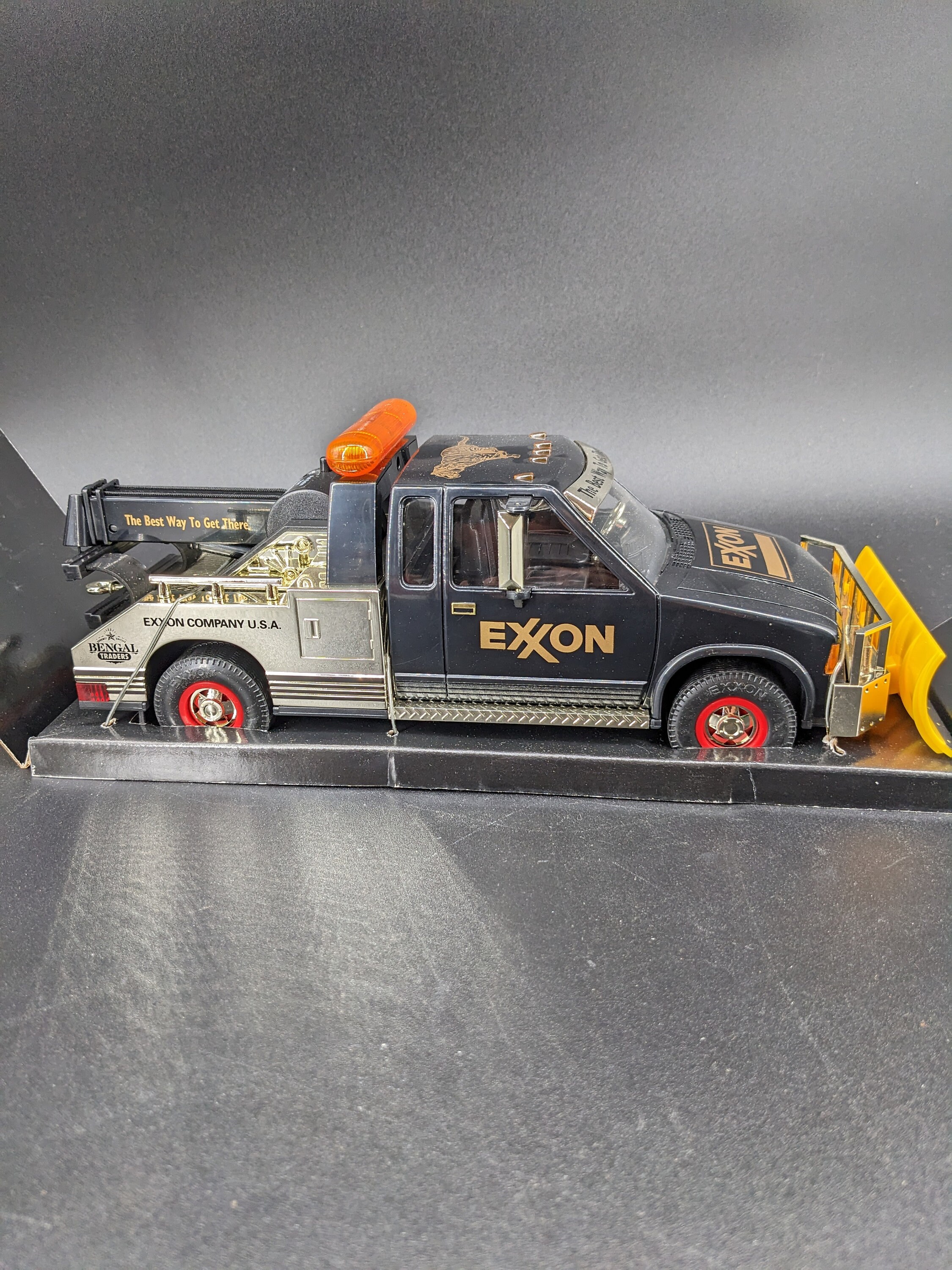 1999 Gold Collectors Edition Exxon Gas Tow Truck New in - Etsy