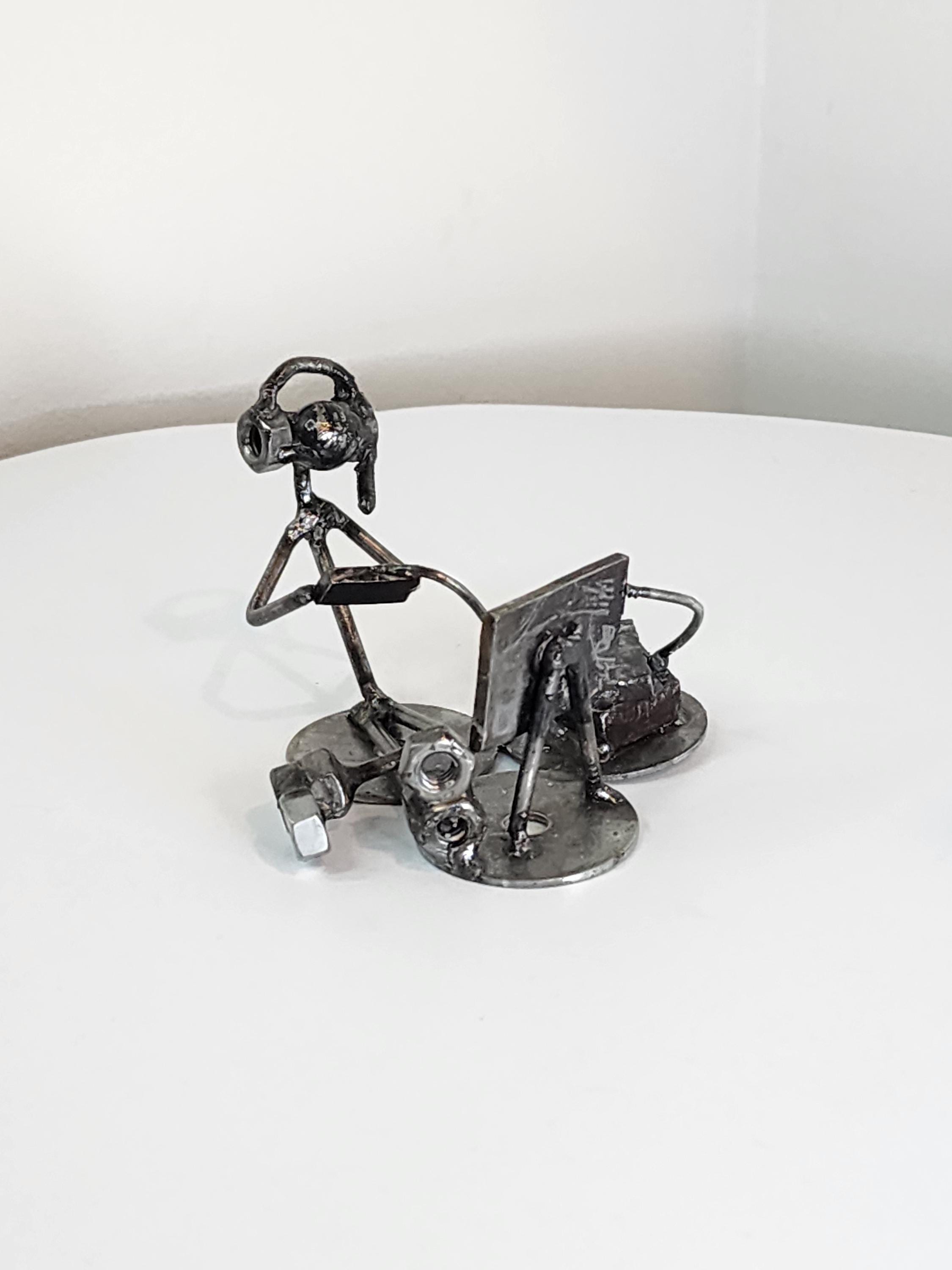 Welded Metal Gamer, Video Game Player - Etsy