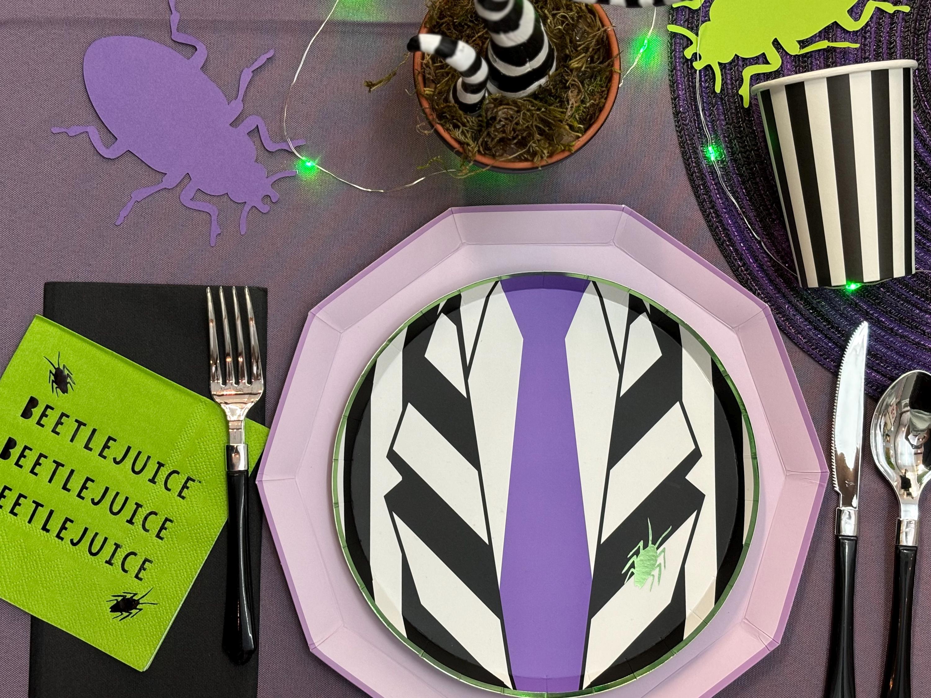 CUSTOM: the Juice is Loose Party Box- Beetlejuice Halloween Party - Etsy
