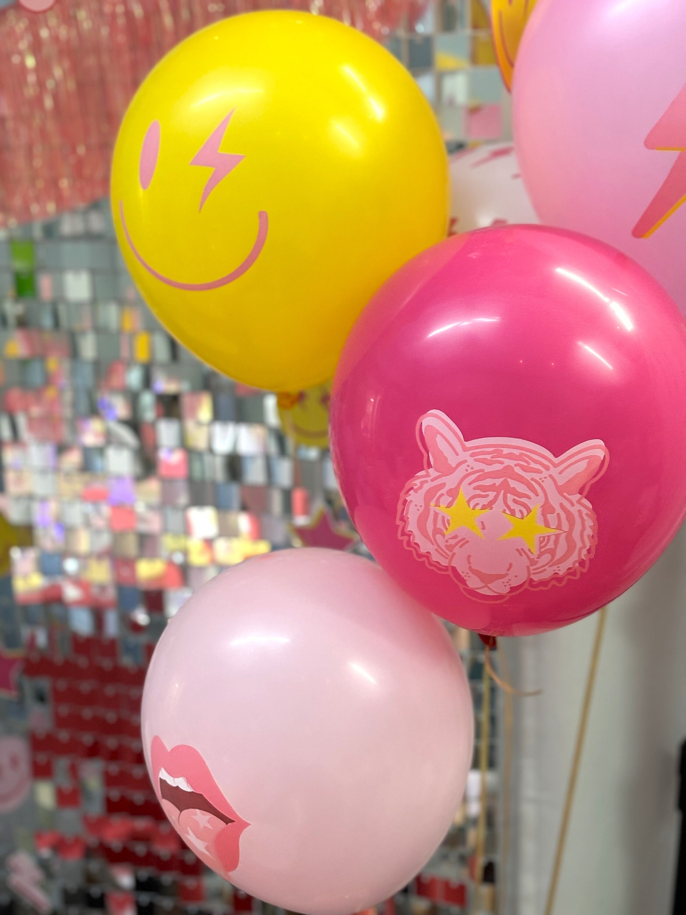 All Smiles Preppy Party Box - Tablescape - Birthday Party ...