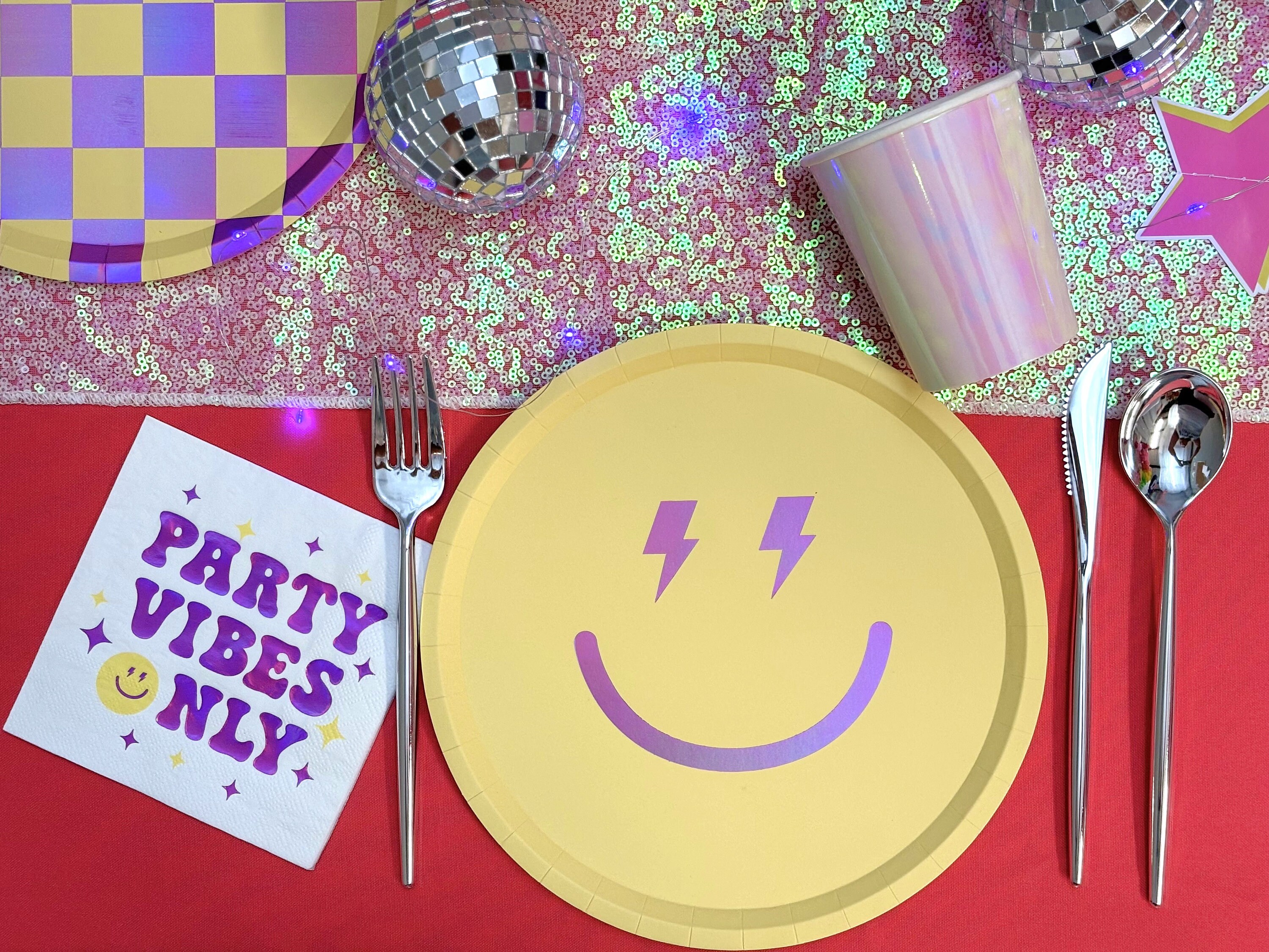 All Smiles Preppy Party Box - Tablescape - Birthday Party ...