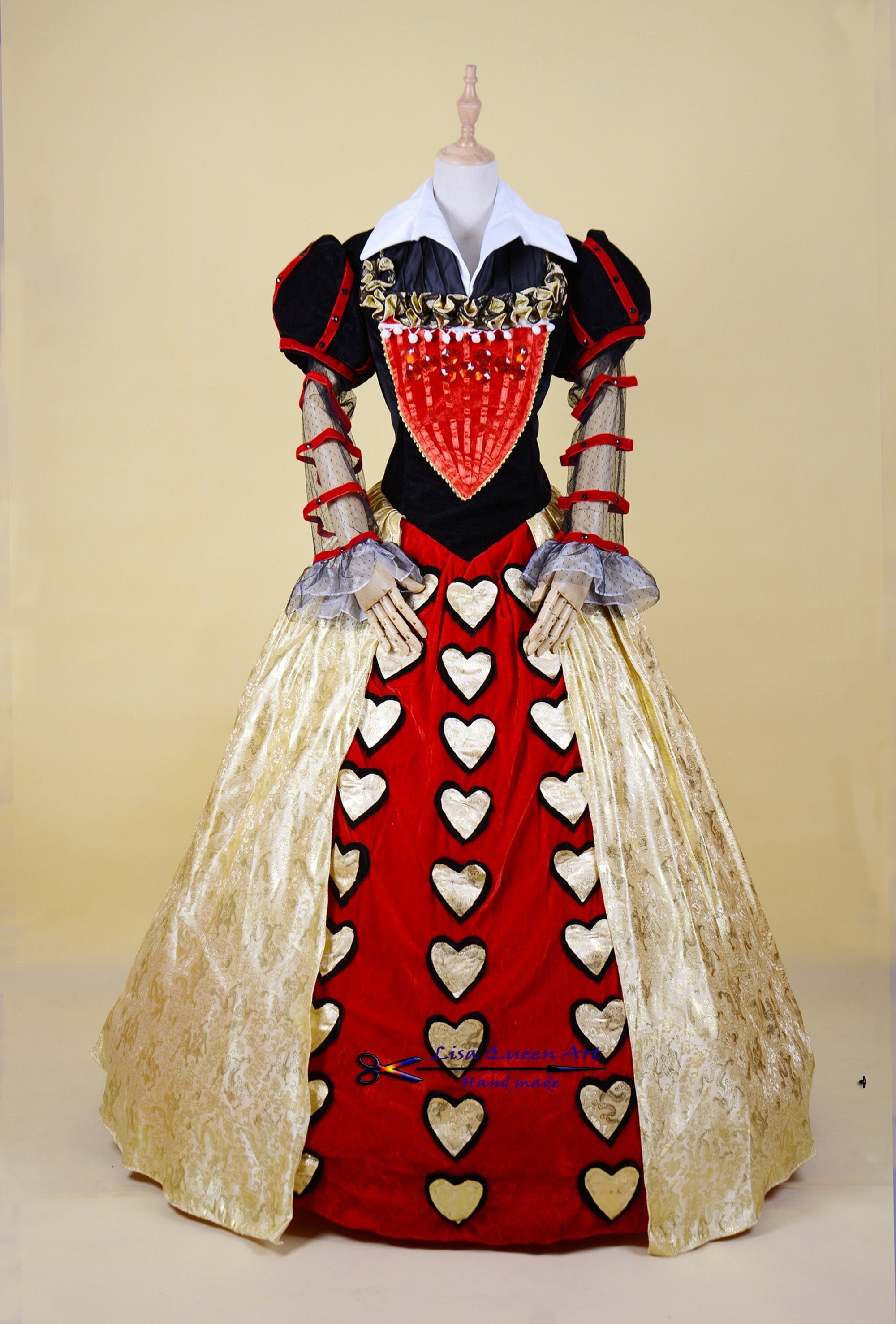 Alice Madness Returns Cosplay Red Queen