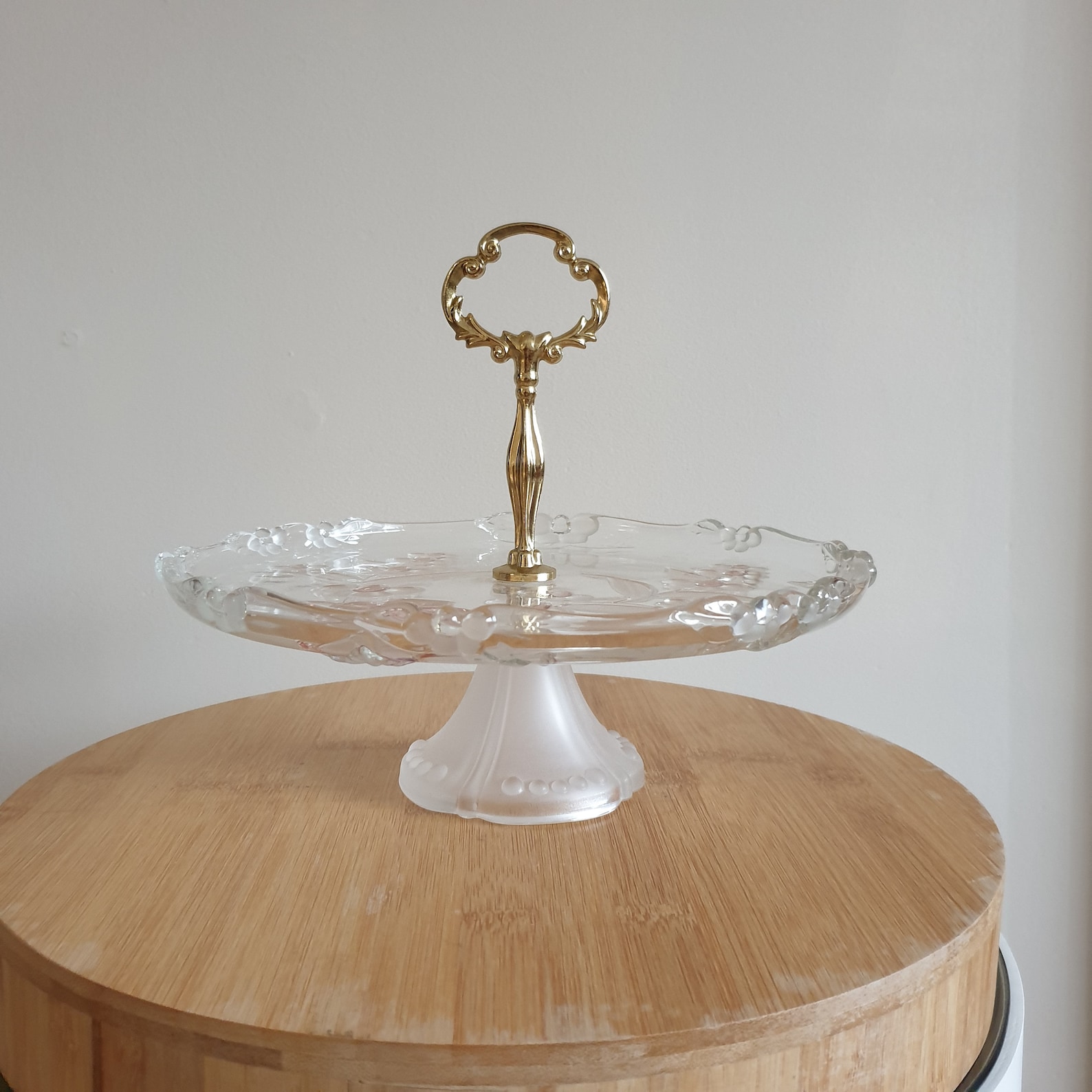 Vintage Mikasa Single Tier Cake Stand. Footed Serving Plate. Pedestal ...