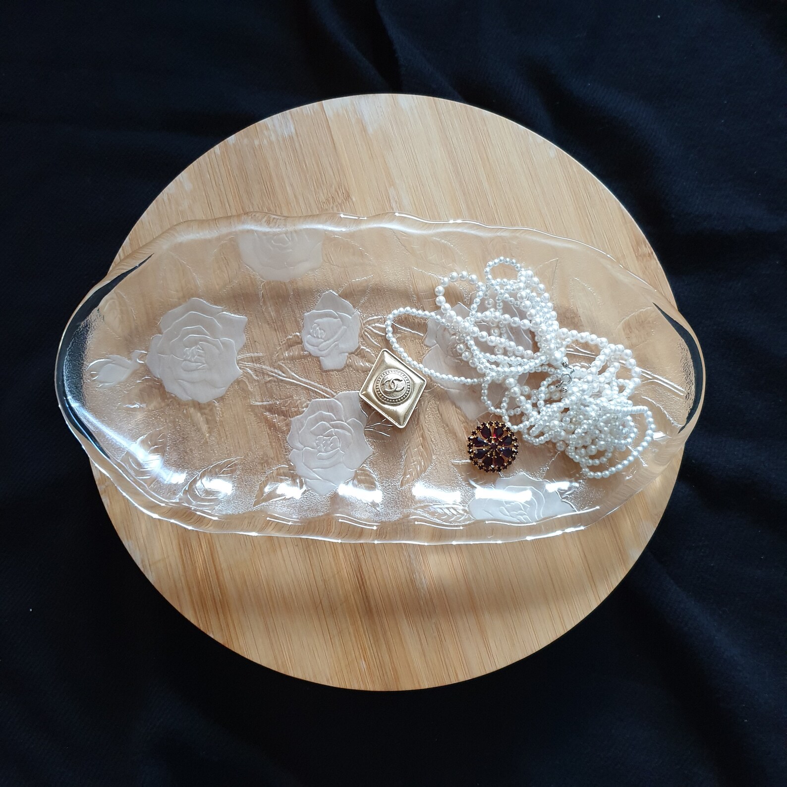 Medium Sized Oval Crystal Serving Tray. Serving Plate. Frosted and ...