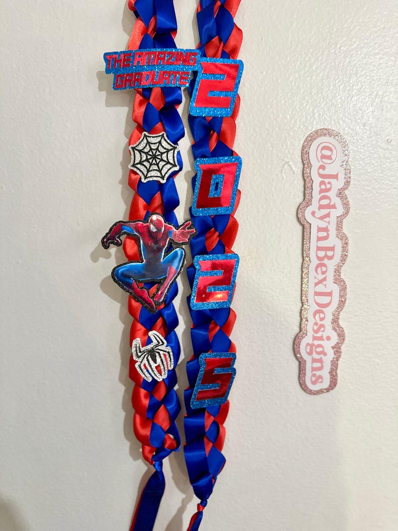 The Amazing Graduate Spiderman Inspired Graduation Lei - Etsy