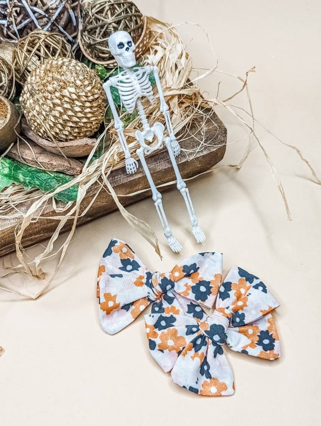 Sneaky Ghost Retro Halloween Classic Pigtail Set | Halloween Hair Bow ...