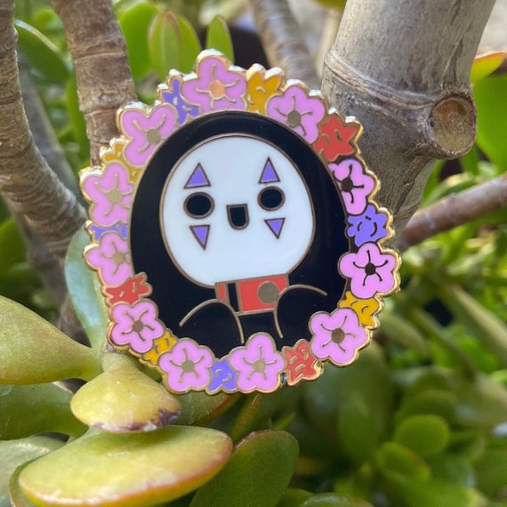 No Face Flower Pin - Etsy