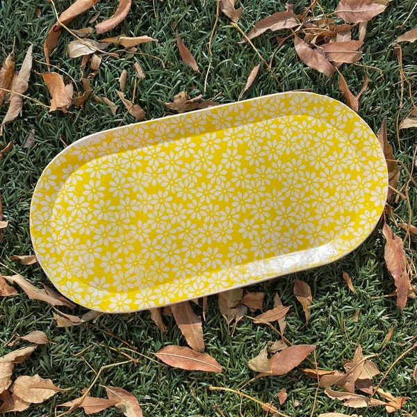 Daisy Tray - Etsy
