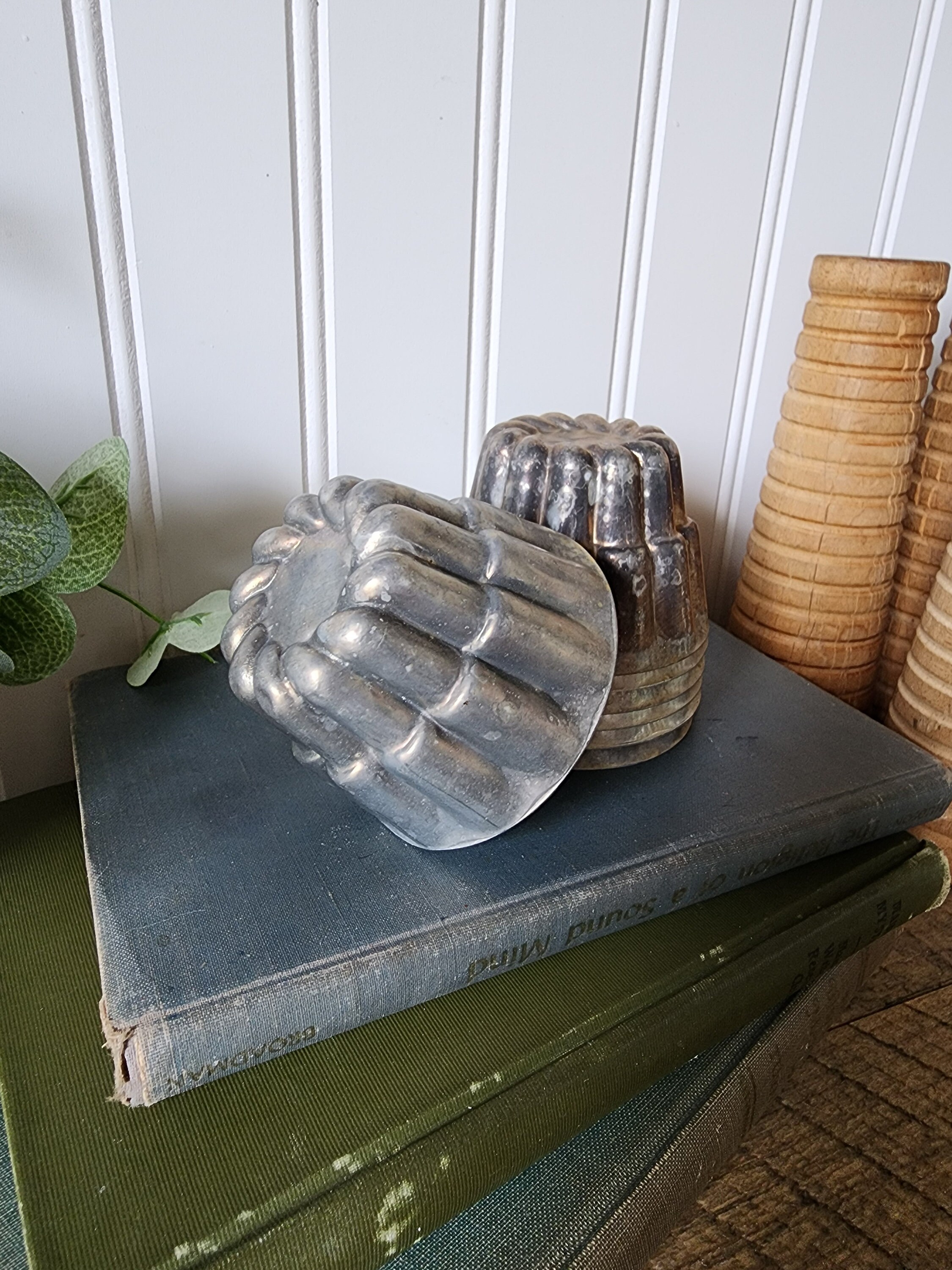 Set of 7 Mini Tin Molds - Etsy