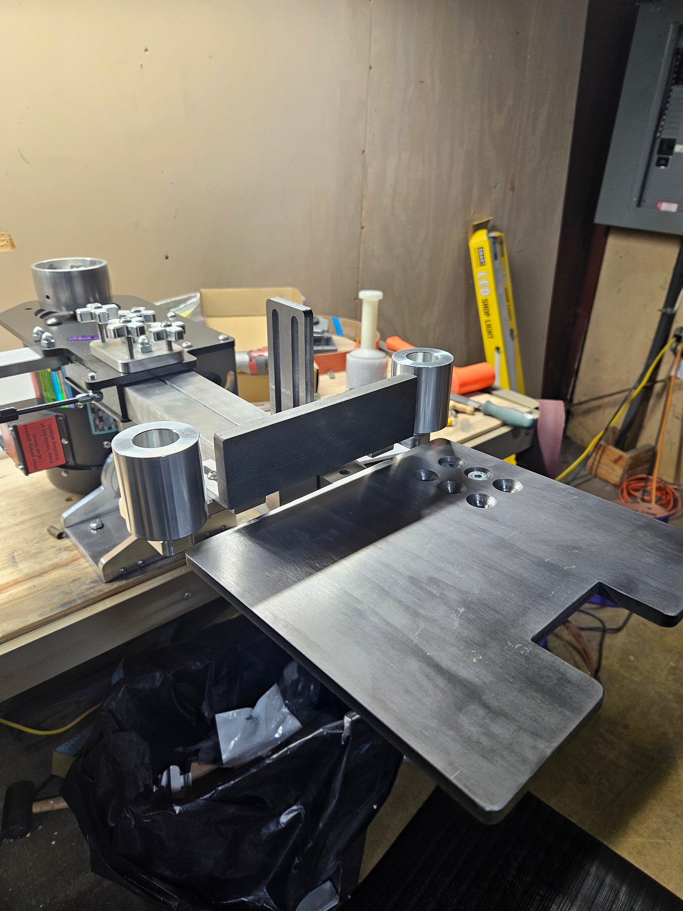 Work Table Attachment With 1.5 X 1.5 Aluminum Tool Bar for 2x72 Belt ...