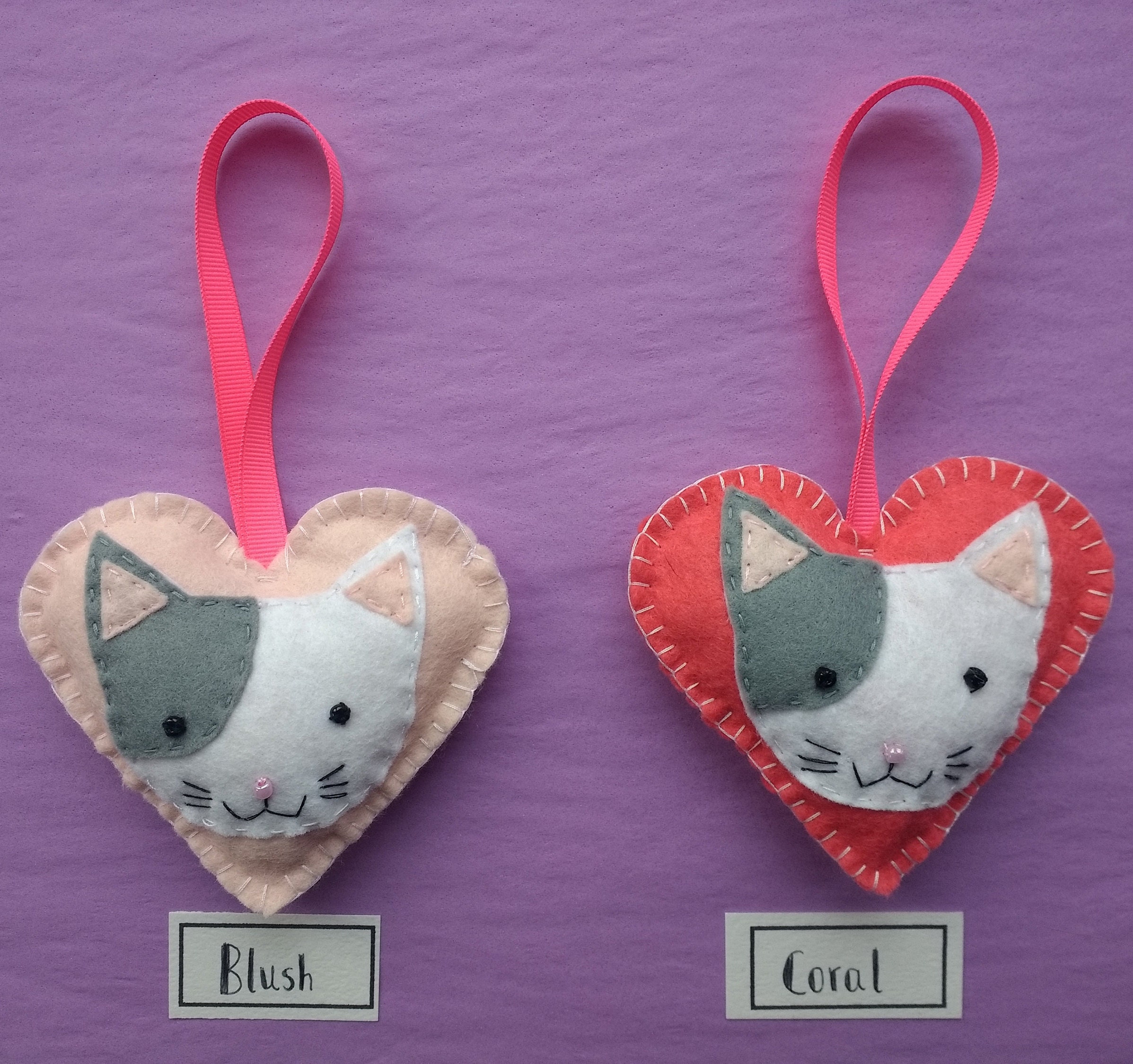 Handmade wool felt cat kitten hanging heart decoration | Etsy