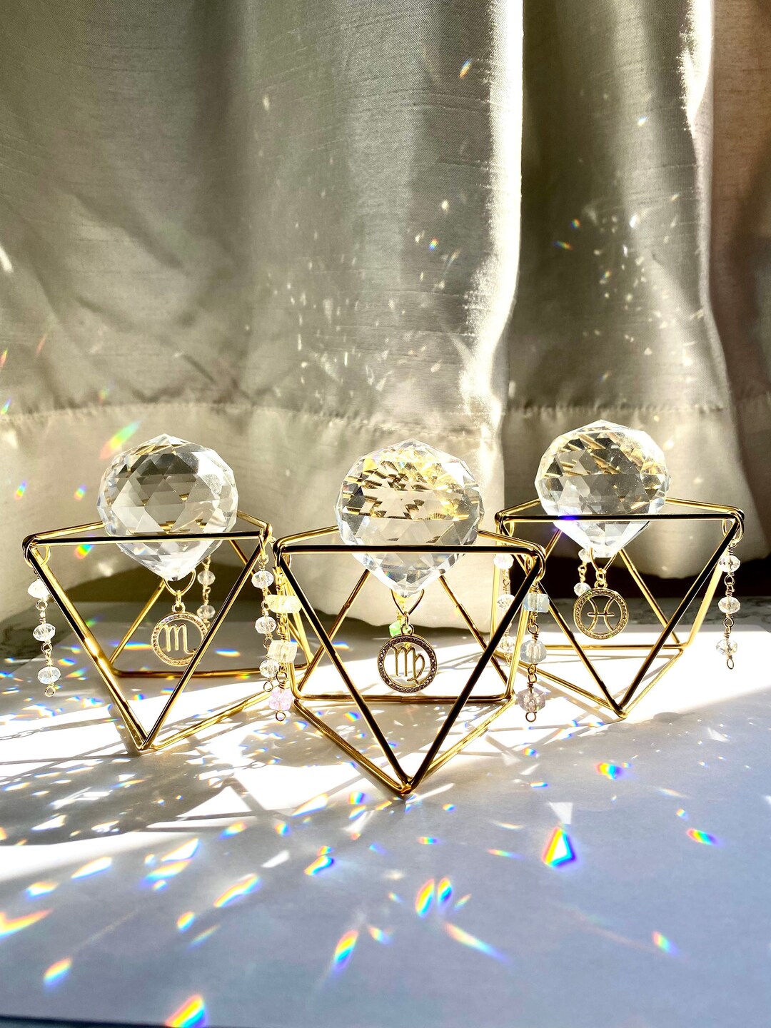 ZODIAC Tabletop Suncatcher Crystal Sign Rainbow Decor Astrology Desktop ...