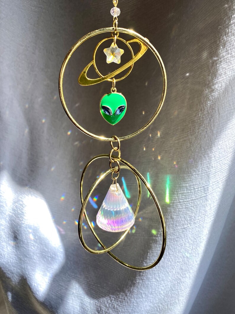 RHINESTONE ALIEN UFO Suncatcher Crystal Prism Rainbow Space Saturn ...