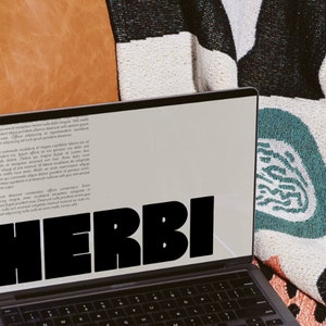 Herbi | A Chunky San Serif Font - Etsy