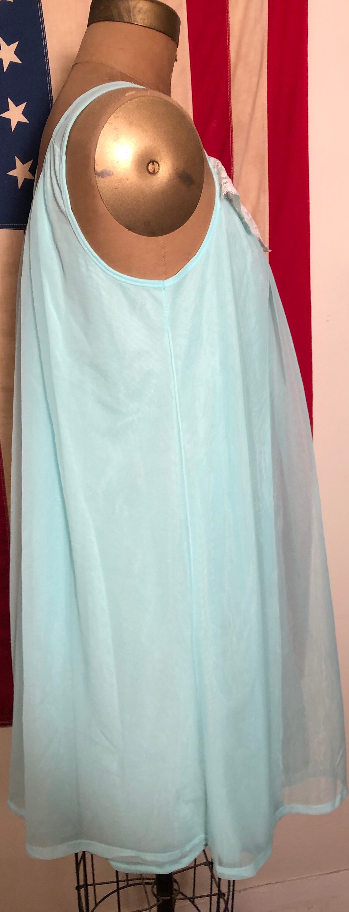 Layers of FLUFF! Fluffy Puffy Chiffon Layers of Lacy Chantilly Trimmed ...
