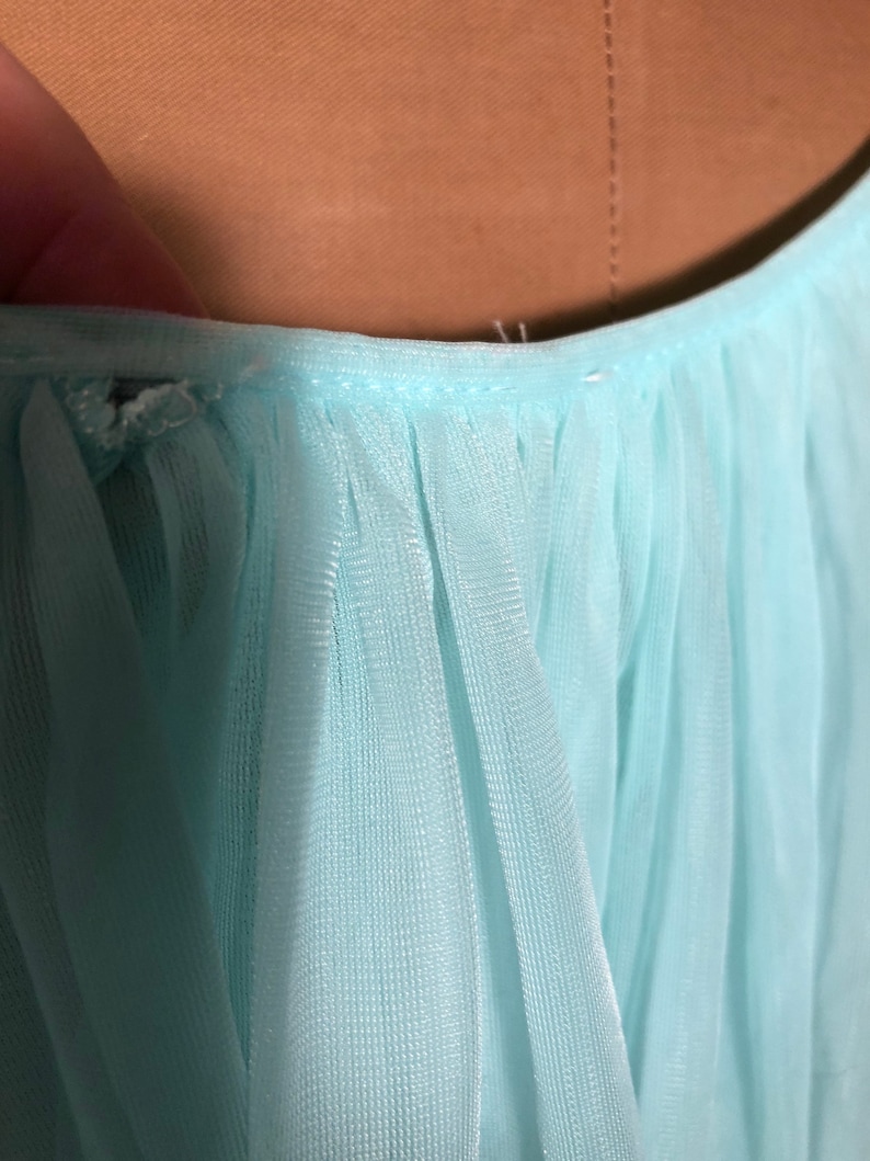 Layers of FLUFF! Fluffy Puffy Chiffon Layers of Lacy Chantilly Trimmed ...