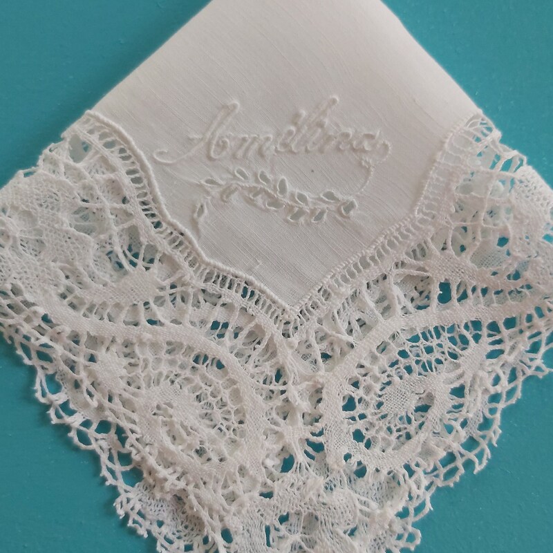 Antique Lace Handkerchief - Etsy