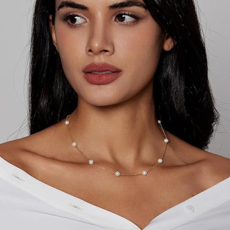 Gold Pearl Necklace for Women, Dainty Small Pearl Choker Necklace 18K ...