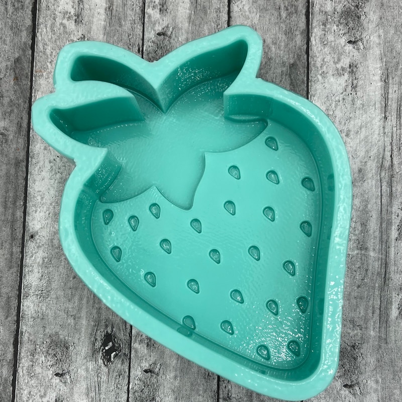 Strawberry Cake Mould - Etsy