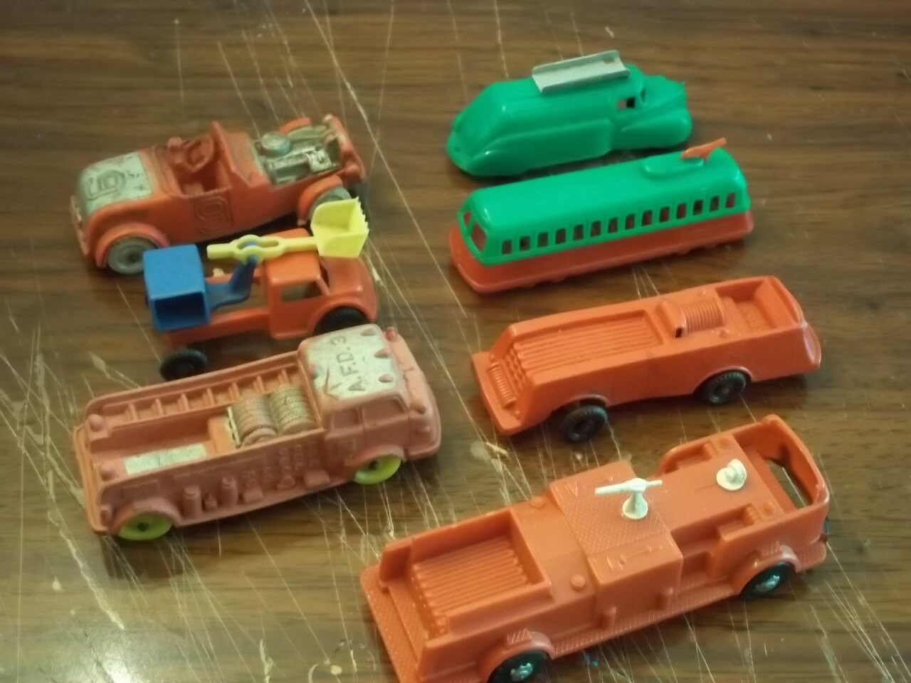 7 Vintage 1950s to 1960s plastic toy cars Plasticville | Etsy