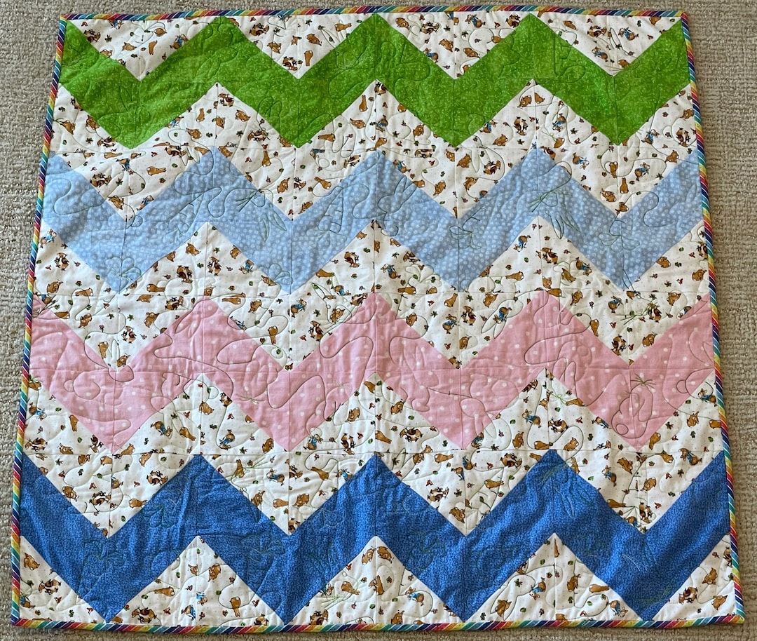 Zigzag Peter Rabbit-square - Etsy