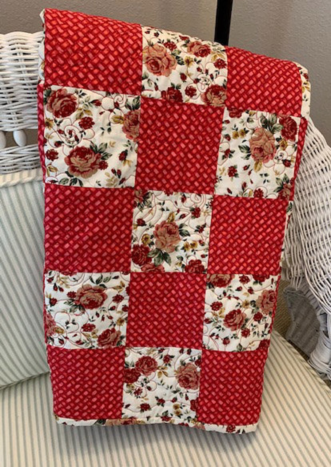 Red Rose Basket Weave Quilt With Red Backing - Etsy