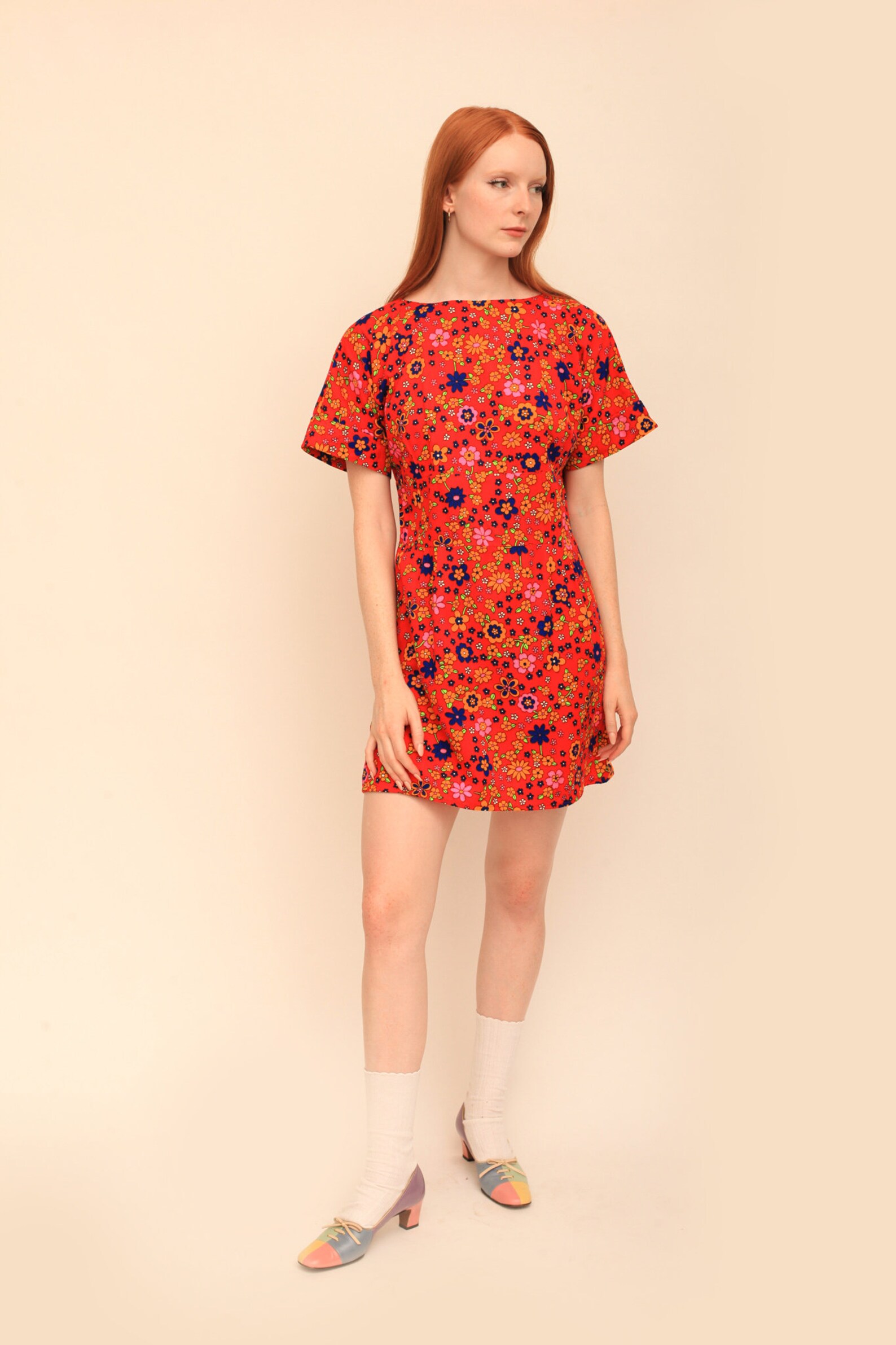 Vintage 1970s 70 Red Technicolor Psychedelic Floral Mini Dress - Etsy