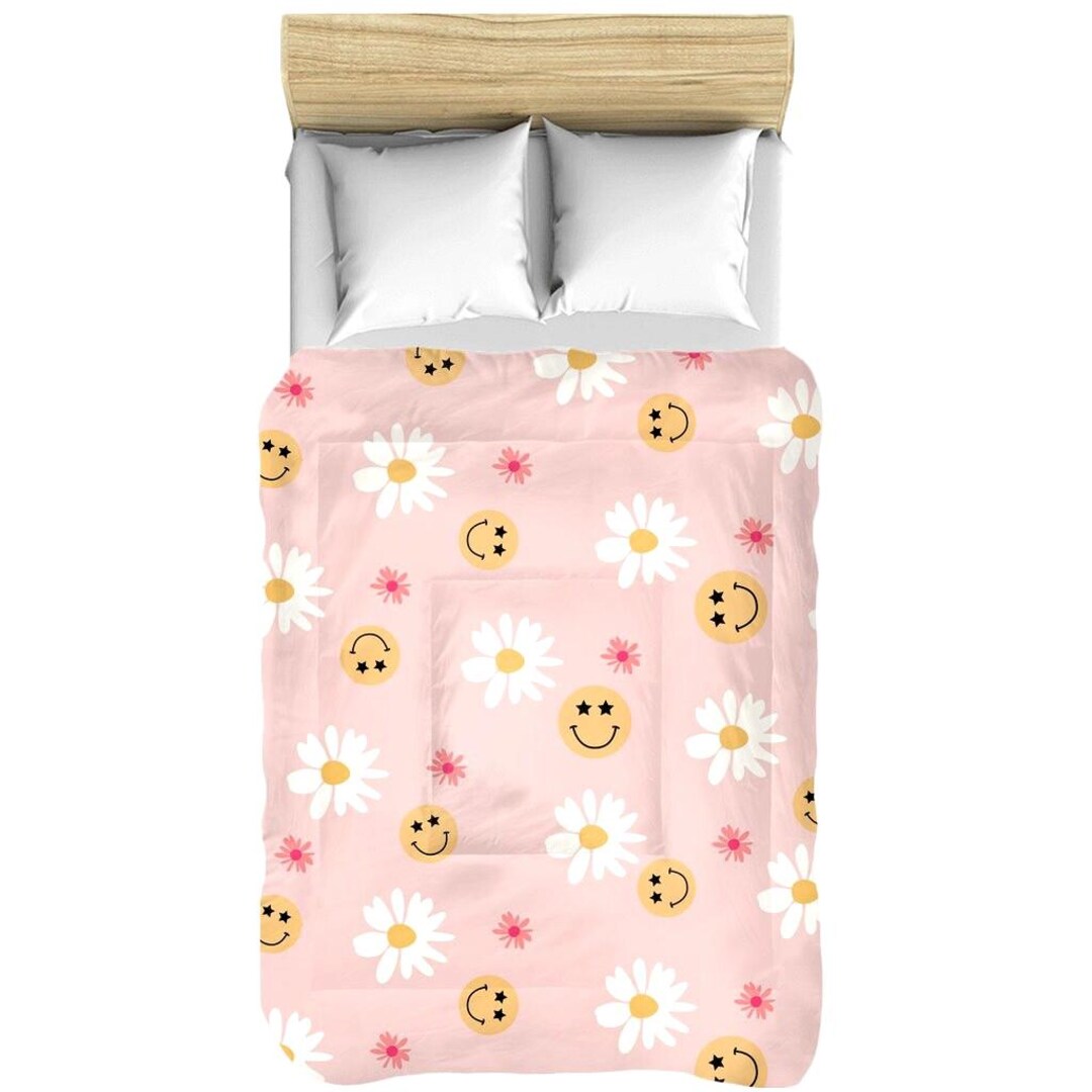 Retro Smiley Comforter, Daisy and Smiley Retro Comfoters, All Sizes ...