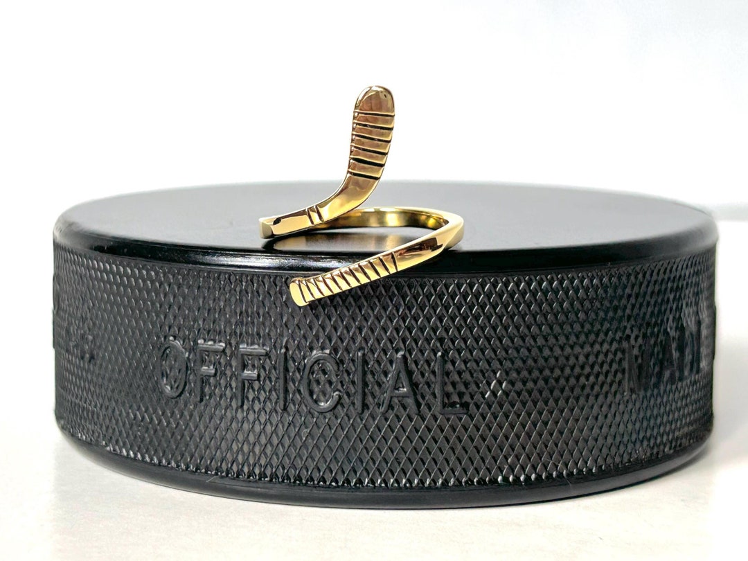Hockey Ring for Girl, Hockey Jewelry for Her, Hockey Stick Ring, Gold ...