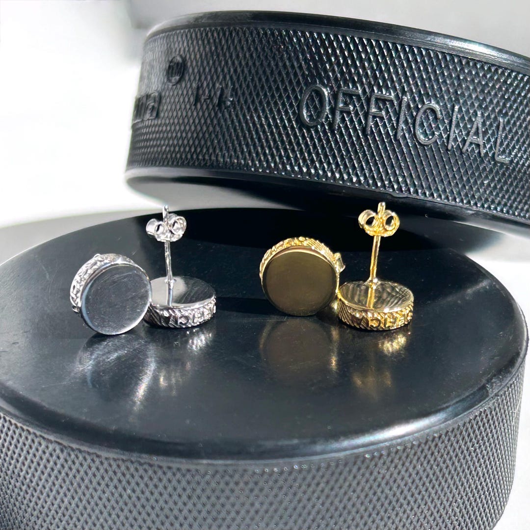 Hockey Puck Earrings, Hockey Jewelry for Girls, Hockey Mom Earrings ...