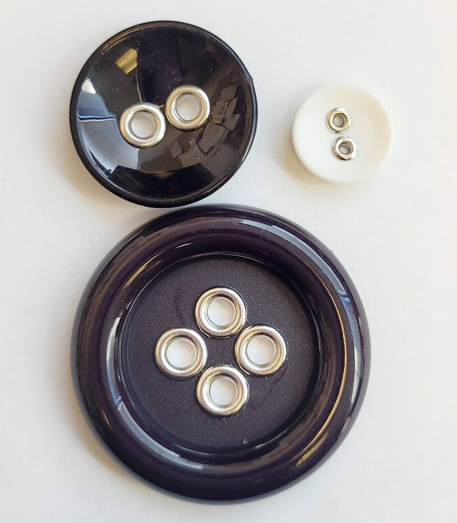 Eyelet Button - Etsy