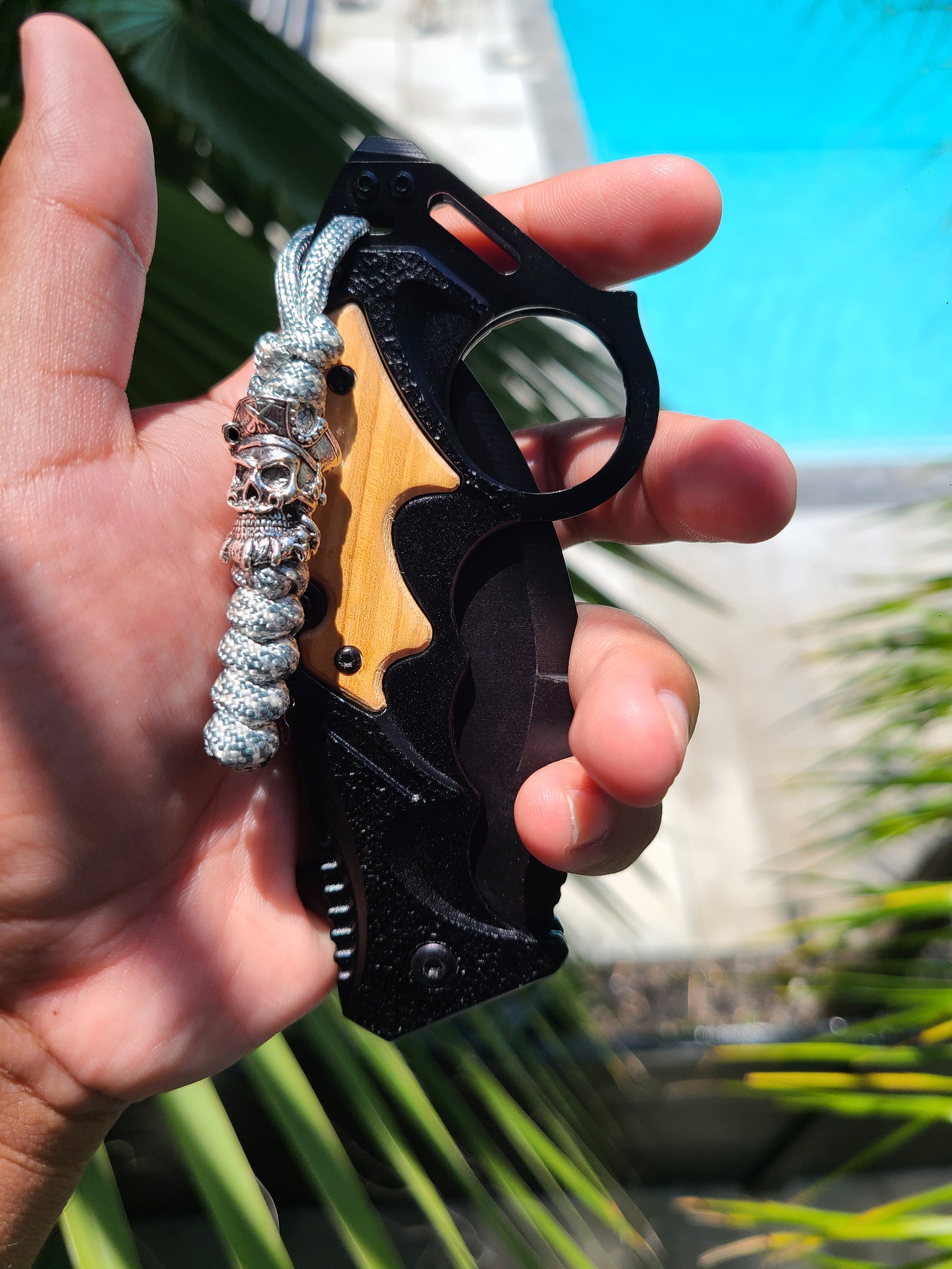 Karambit With Paracrod Lanyard - Etsy