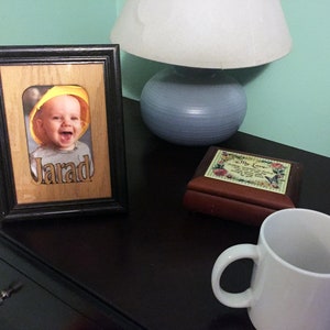THE ORIGINAL Custom Oak Name Picture Frame Mat, 5x7 Personalized Gift ...