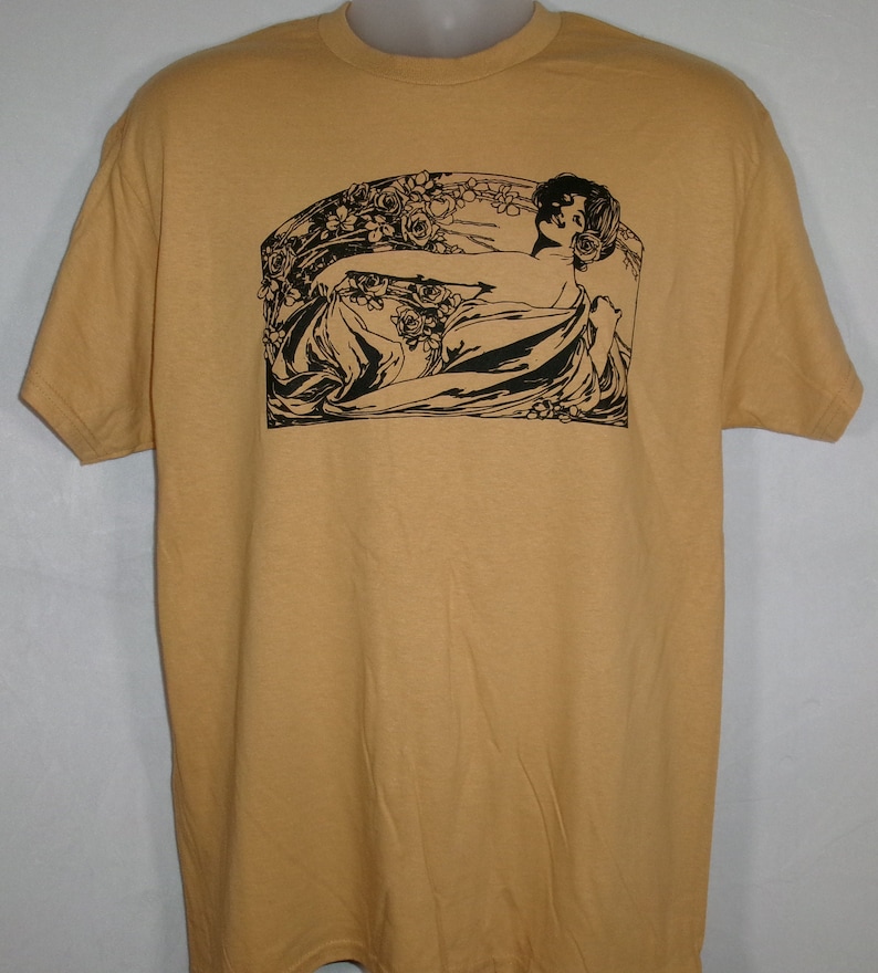 Art Nouveau T-shirt of Woman With Roses - Etsy