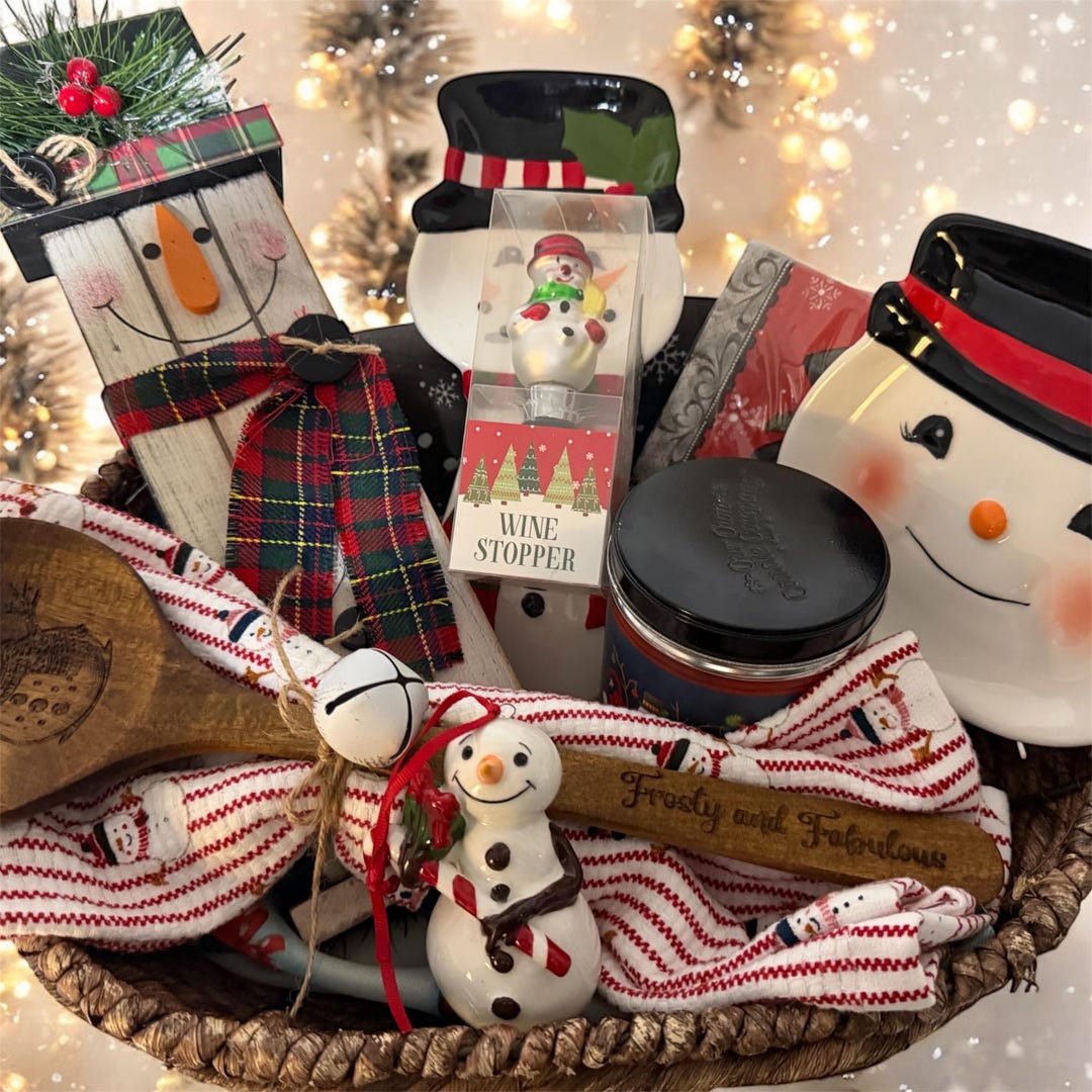Snowman Gift Basket, Farmhouse Christmas Decor, Winter Hostess Gift - Etsy