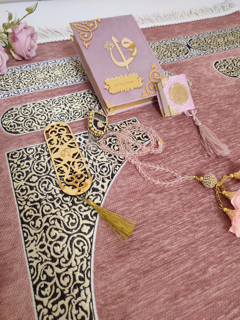 Pink Islamic Prayer Set, Quran Gift Box, Muslim Bride Dowry - Etsy